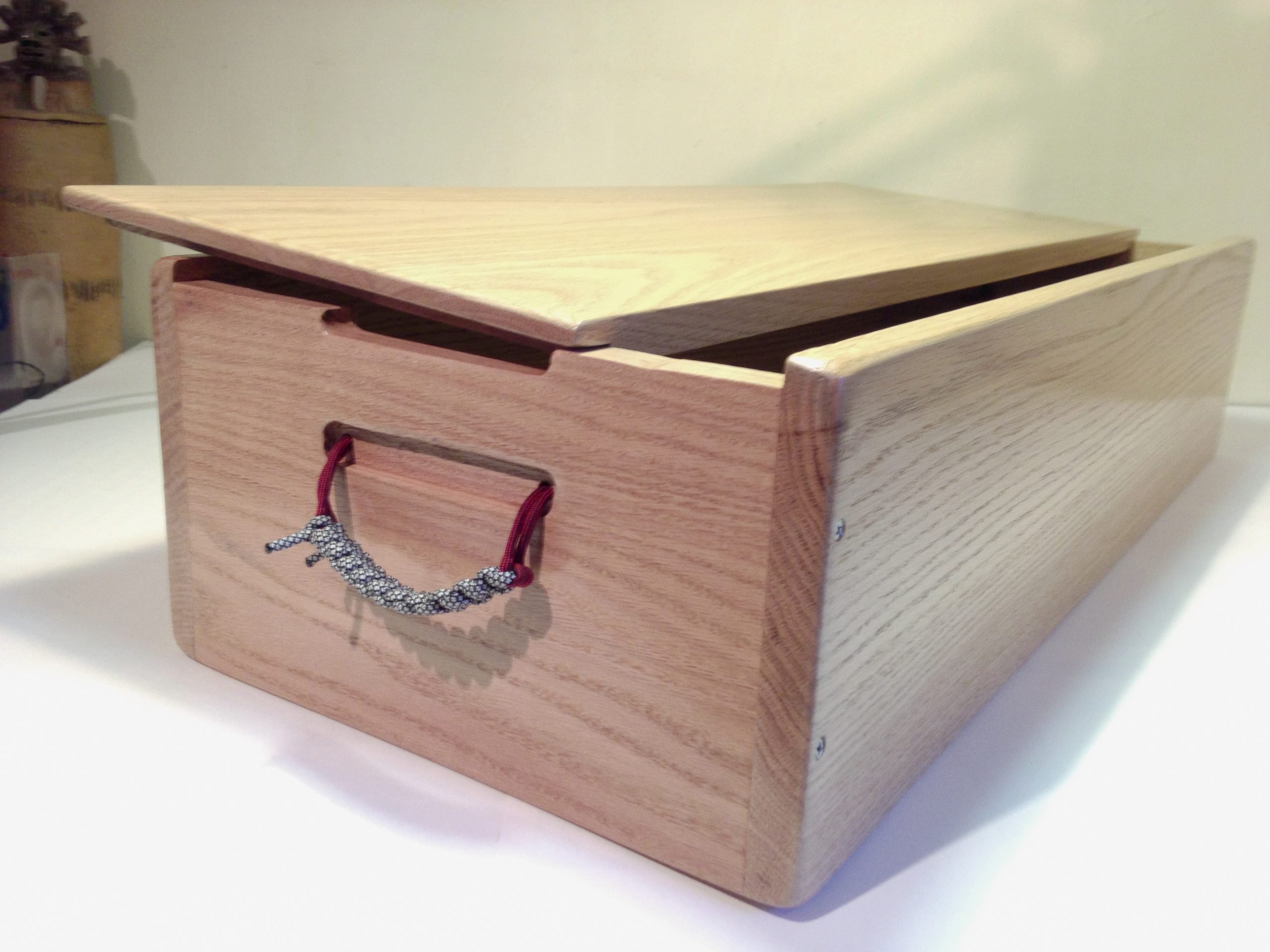 Box With Dry-Erase Board Bottom - JoshZisman.com